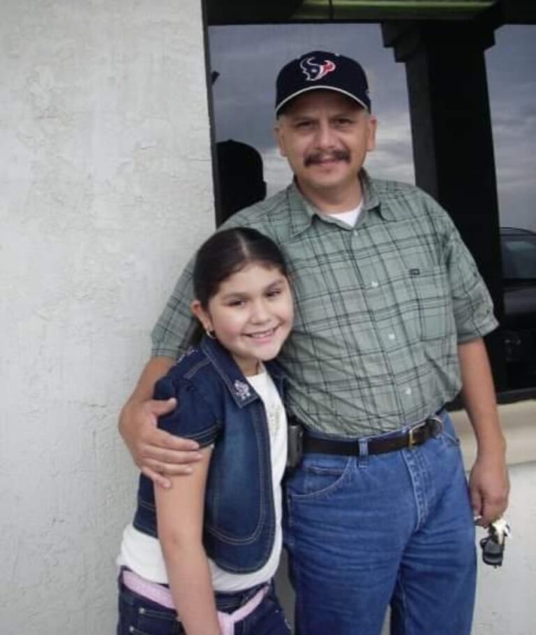 Daniela Robles - Community College Limelight